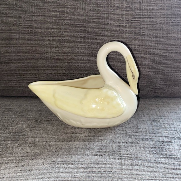 Belleek | Dining | Vintage Belleek Swan Creamer White Yellow Porcelain ...